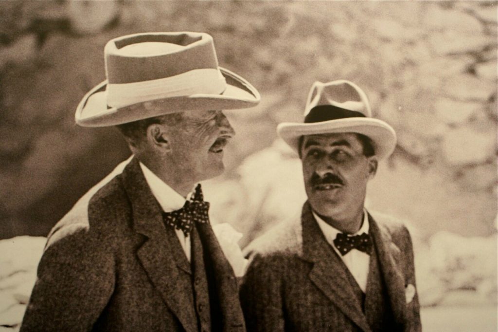 Howard Carter y Lord Carnarvon | Pasión por escribir